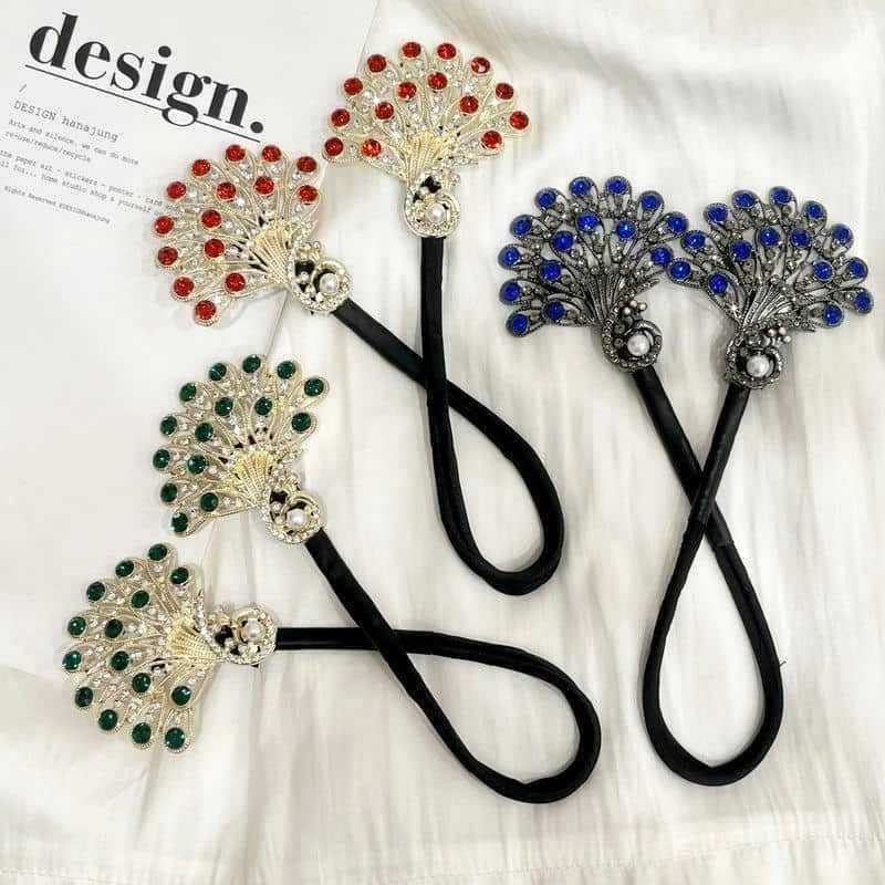 T03_0268_Kẹp Tóc Đuôi Công