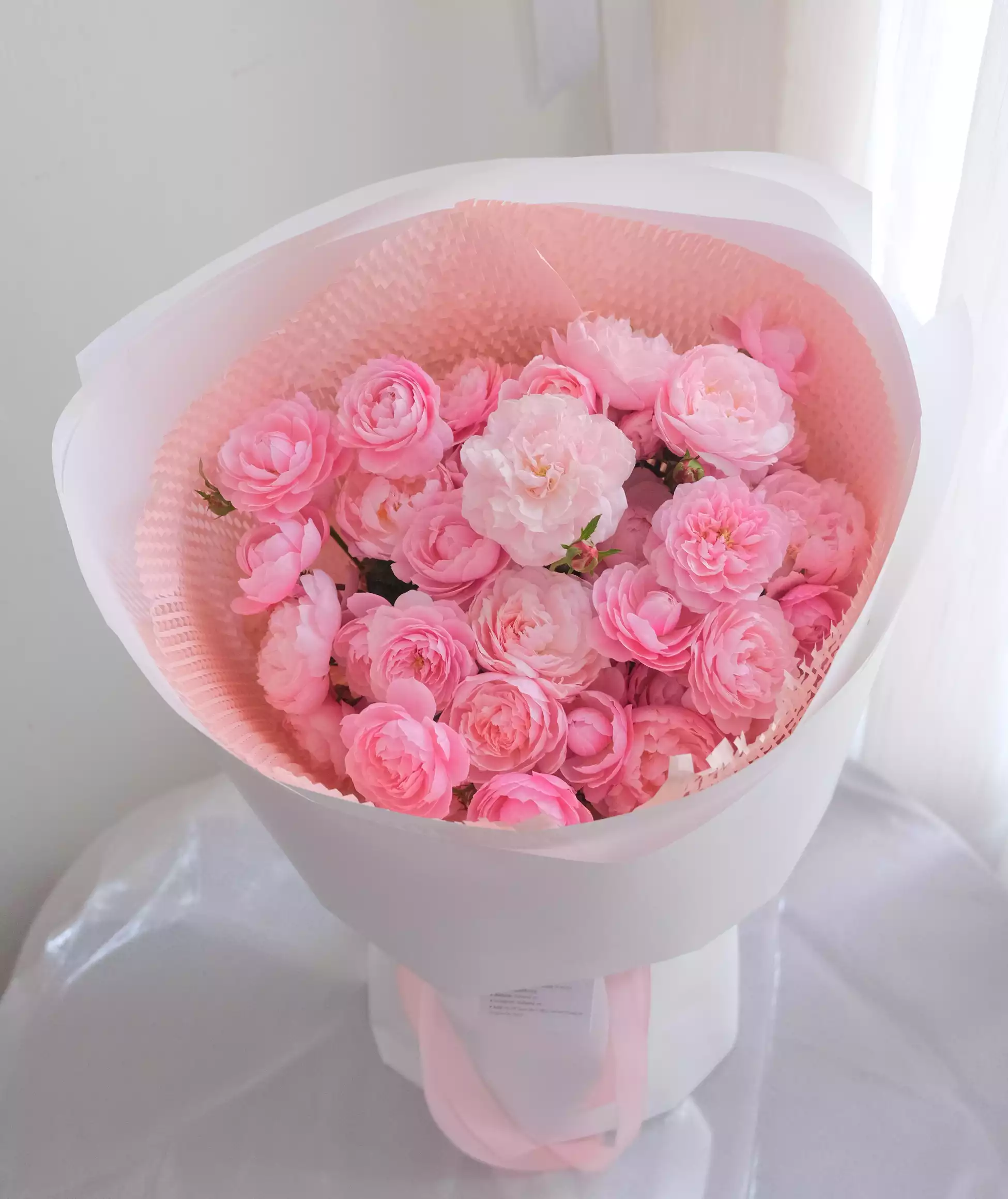 Bó hoa hồng Plume - Size M (Hoa cần đặt trước để dưỡng nở 2-3 ngày ...