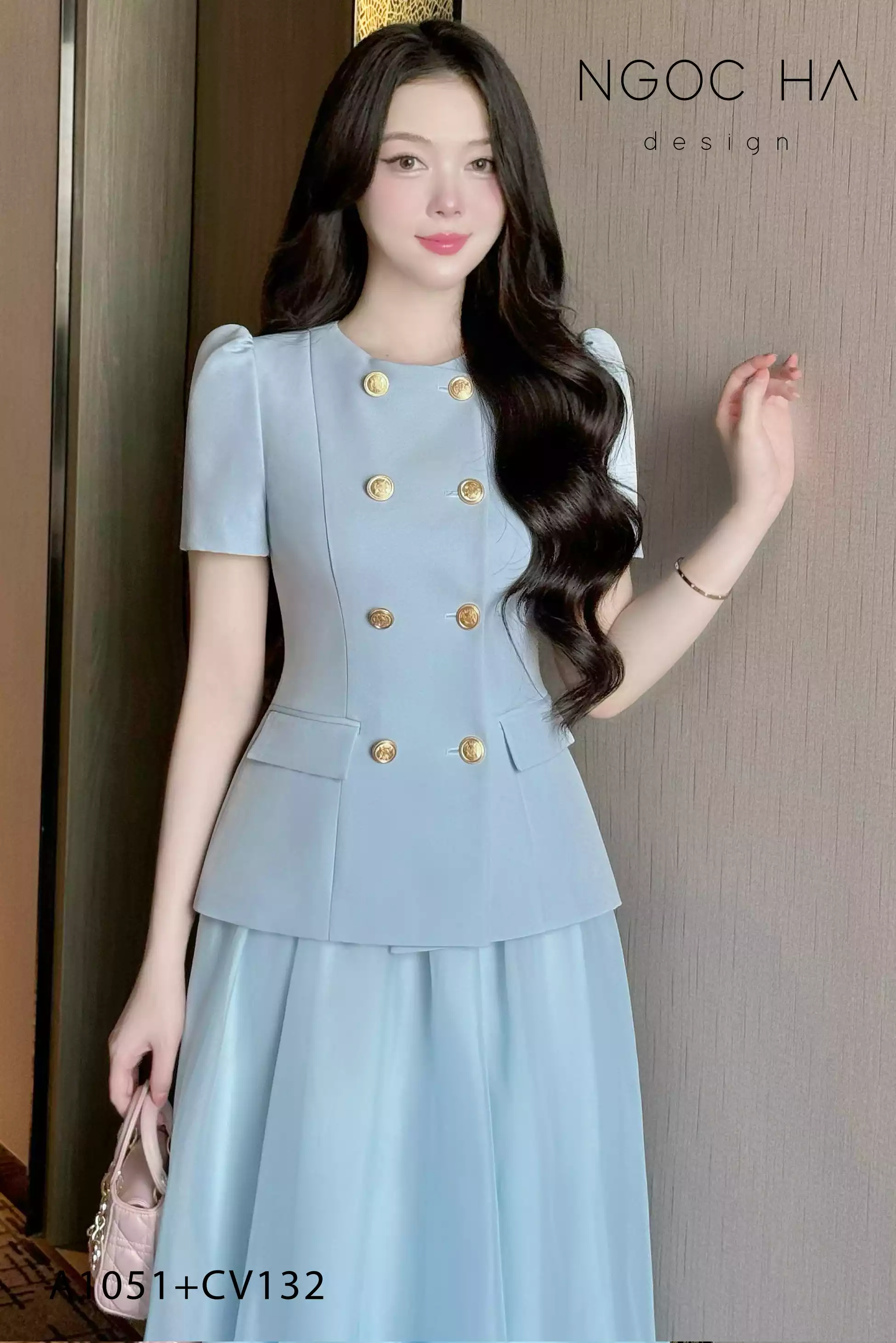 Jenni Set_ Áo Vest Cổ Tròn Đính Cúc, Chân Váy Tơ Màu Xanh A1051+CV132 ...