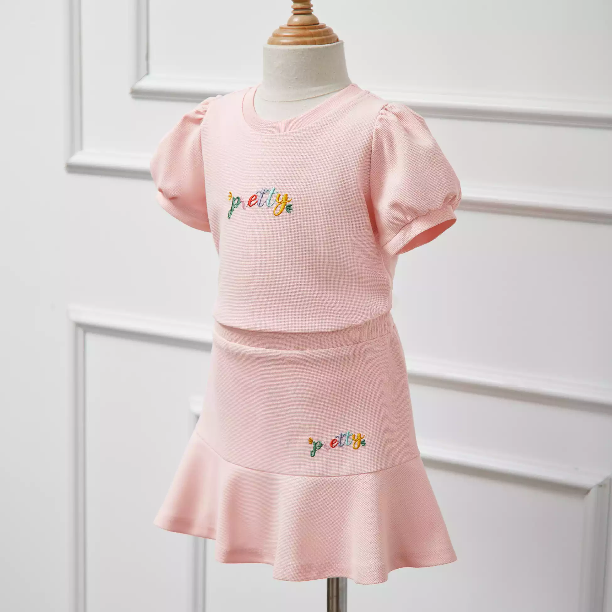Bộ áo tay bồng chân váy thêu Pretty - Ilaby